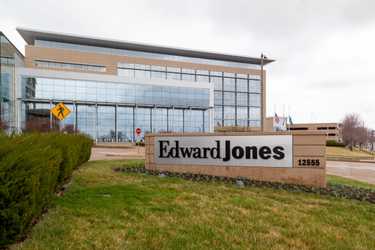 Edward Jones Case Study | CorVel
